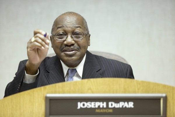 Another Stolen Valor Politician : This ain't Hell, but you can see it ...